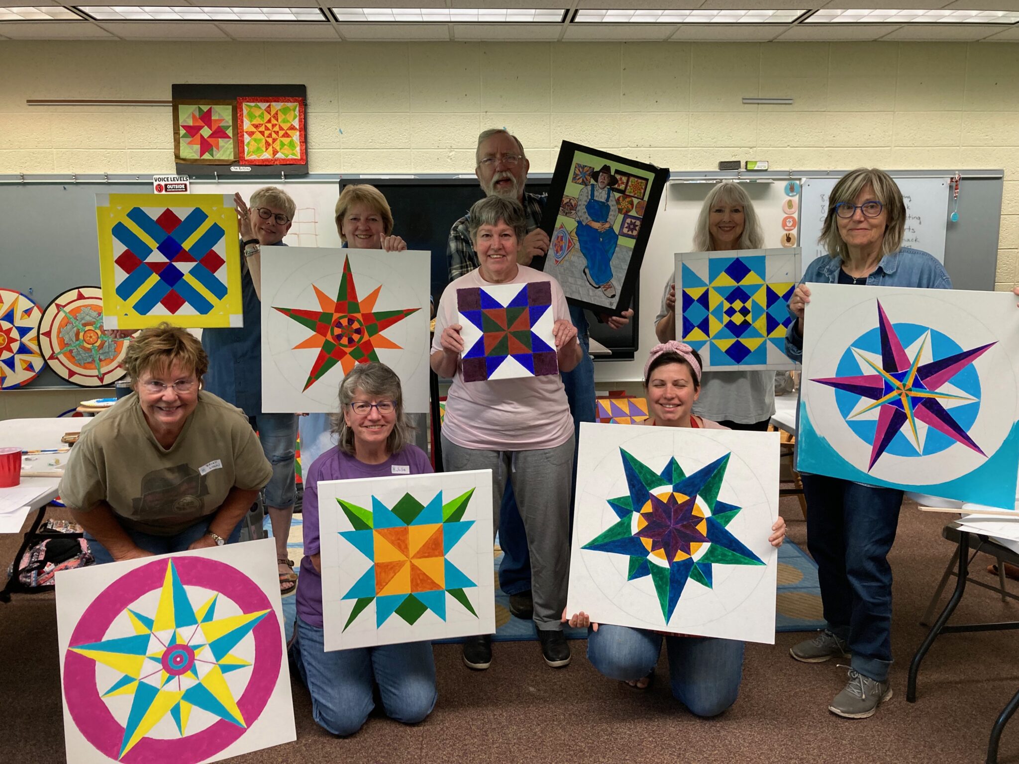 Create a Barn/Hex Sign - Marine Mills Folk School